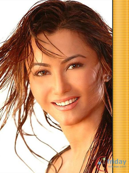 Nausheen Ali Sardar Kiss