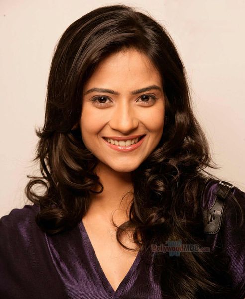 Malini Sharma Wallpaper