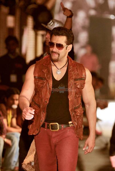 Latest Wallpaper Of Salman Khan