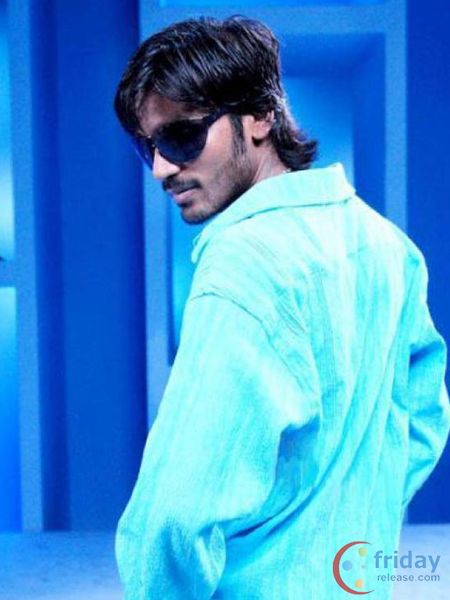 Dhanush In Padikathavan